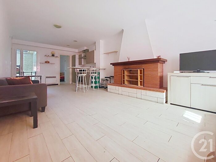 Appartement à vendre - Céret - 2 pièces - 1 chambre