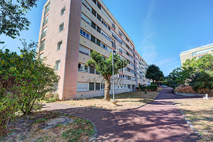 Yerres, Concy, Grands Godeaux, Gare - Appartement 2 pièces à vendre