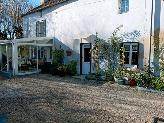 Maison à vendre - Vanvey - 5 pièces - 3 chambres