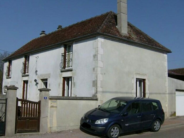 Maison à vendre - Chemilly-sur-Yonne - 4 pièces - 3 chambres