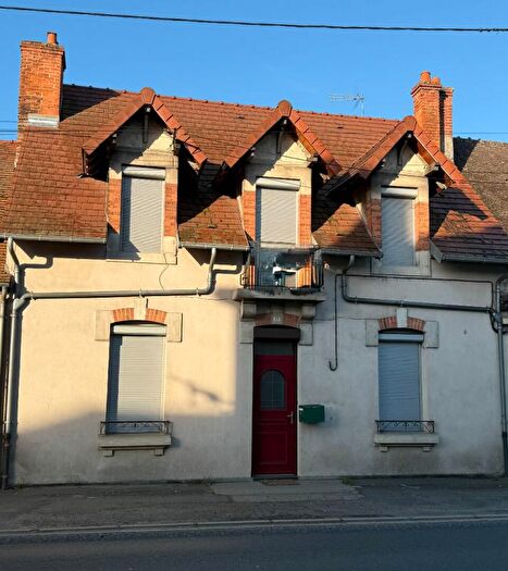 Maison à vendre - Bessay-sur-Allier - 8 pièces - 4 chambres