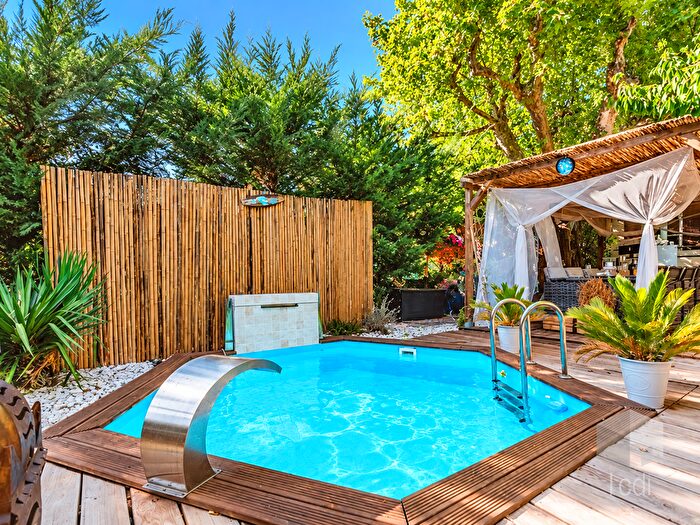 Maison 11 pièces à Visan, à vendre