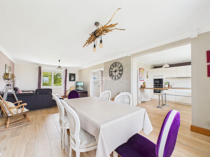 Maison à vendre - Quimper, Locmaria, Tourelle, Kervir - 9 pièces - 6 chambres