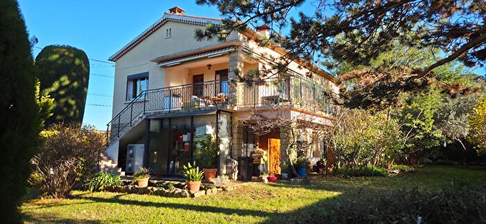 Maison à vendre - Bagnols-sur-Cèze, Bosquet - 7 pièces - 4 chambres