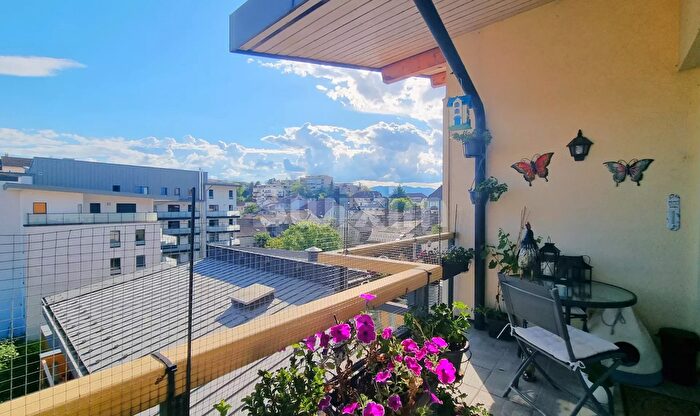Maisons à vendre et appartements à louer - 1