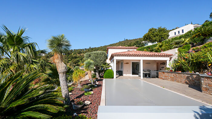 Maison 4 pièces à vendre à La Londe-les-Maures, Valcros, Alicastre, Haut Pansard, Bas Pansard, Le Pin