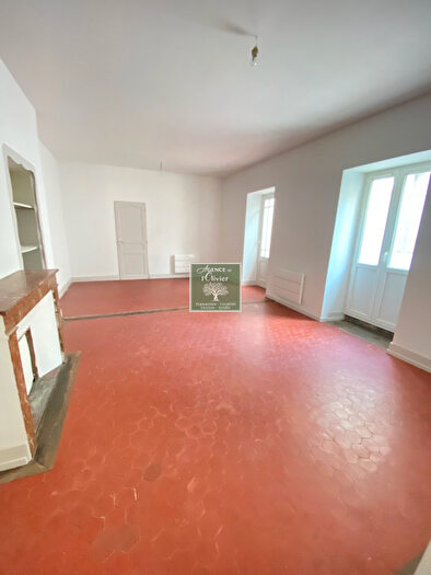 Arles, Centre-ville : Appartement 3 pièces à louer