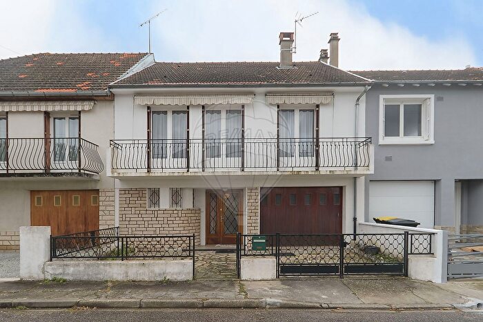 Maison à vendre - Cusset, Darcin - 6 pièces - 3 chambres