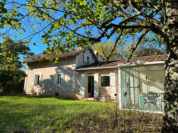 Escamps : Maison 6 pièces à vendre