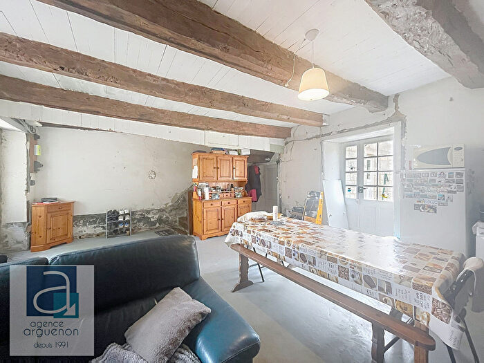 Maison 4 pièces à Guenroc, à vendre