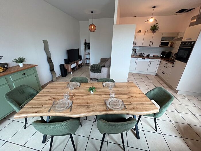 Maison à vendre - Chalamont - 4 pièces - 3 chambres