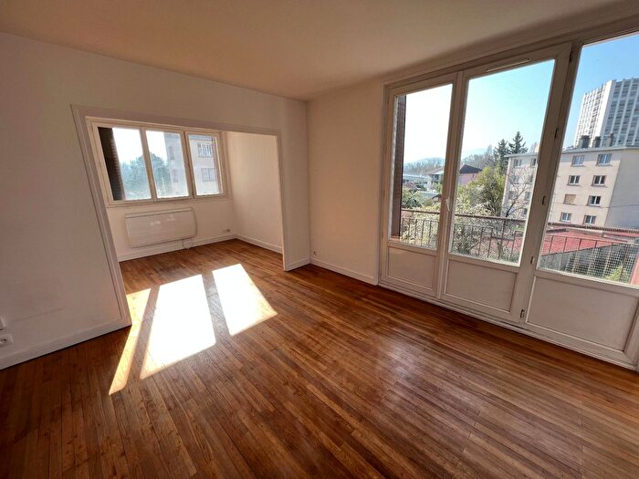 Appartement 3 pièces à louer - La Tronche
