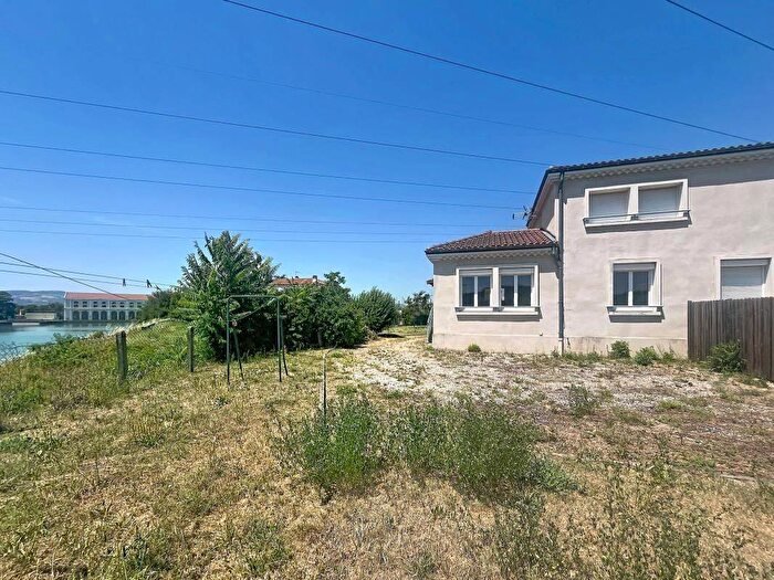 Maison 4 pièces à Beaumont-Monteux, à louer