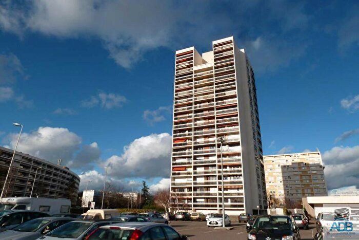 Appartement 3 pièces à Roanne, à louer