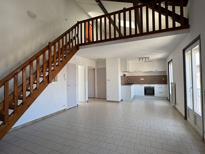 Zone Urbaine, Monistrol-sur-Loire : Appartement 4 pièces à louer