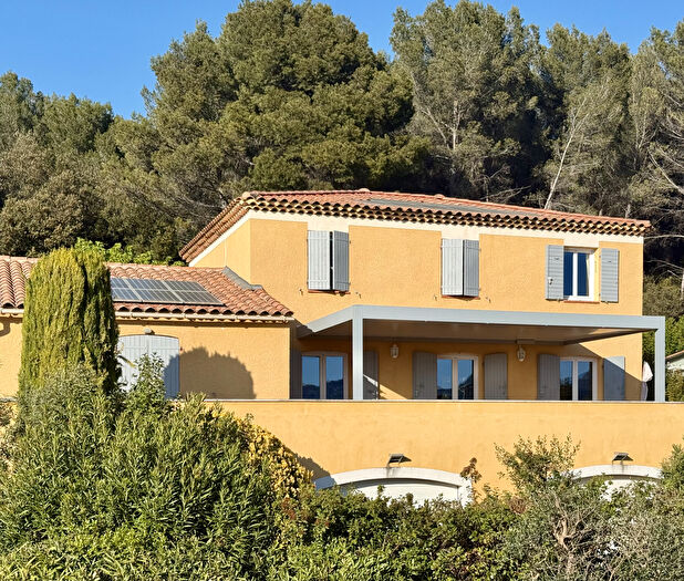 Maison 9 pièces à Marseille 11ème, Les Camoins, à vendre