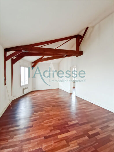 Appartement à vendre - Suresnes, Plateau Ouest - 3 pièces - 2 chambres