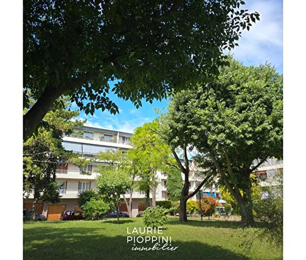 Appartement 4 pièces à vendre - Aubagne, Longuillar, Perussone, Charrel