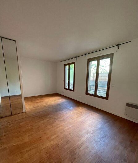 Appartement 1 pièce à Courbevoie, à louer