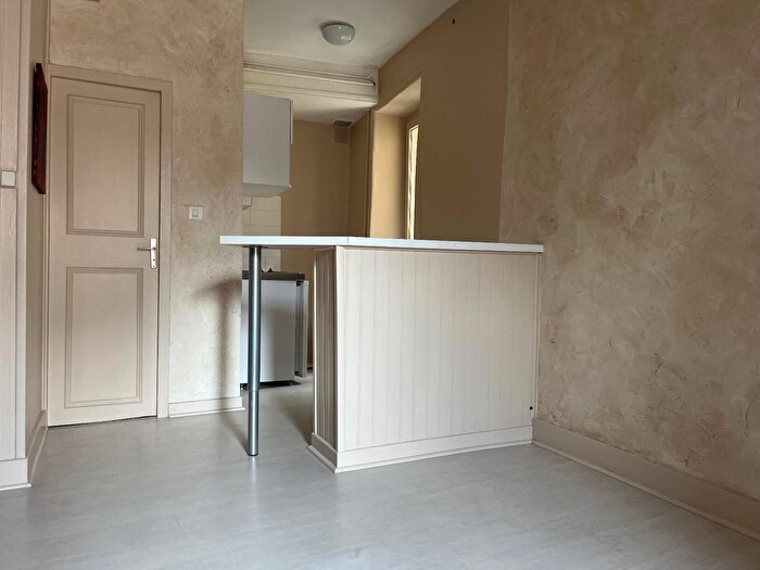 Annonay, Centre-ville - Appartement 2 pièces à louer