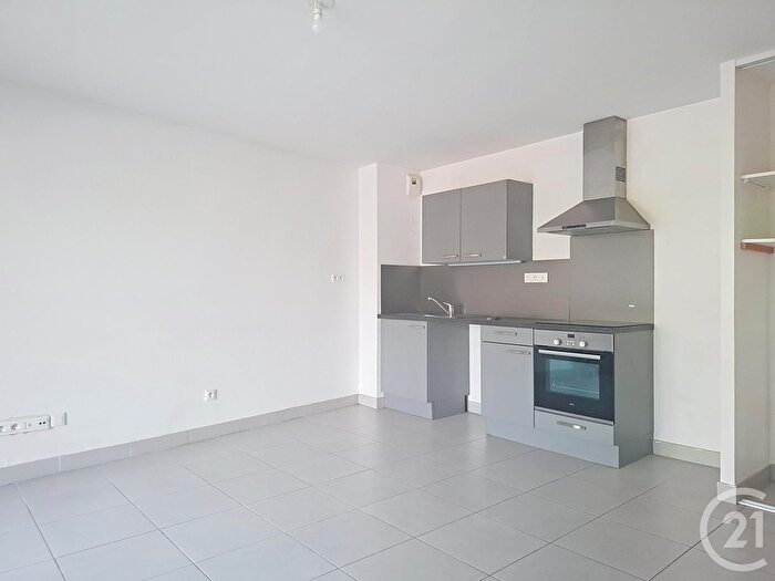 Melun, Patton : Appartement 2 pièces à vendre