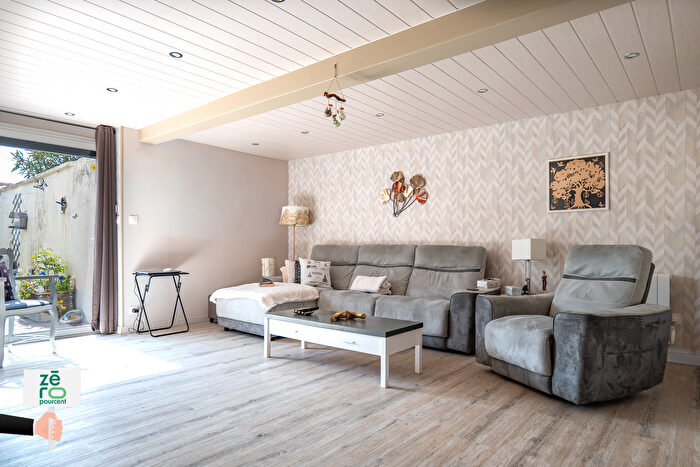 Maison à vendre - Luçon - 5 pièces - 4 chambres