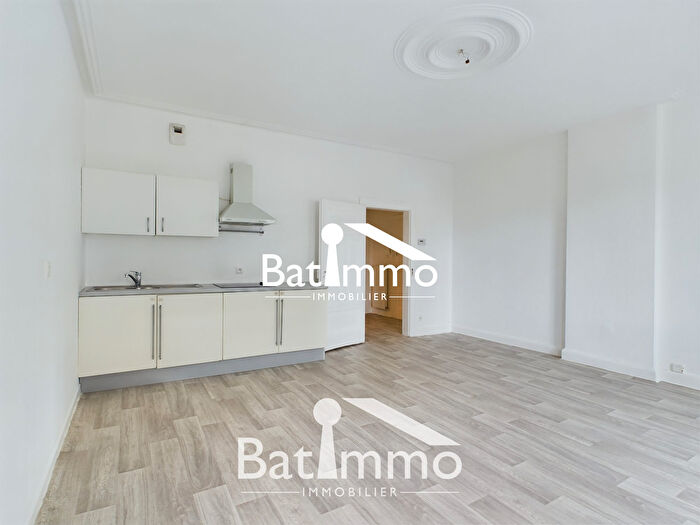 Appartement à louer - Montigny-lès-Metz - 3 pièces - 2 chambres