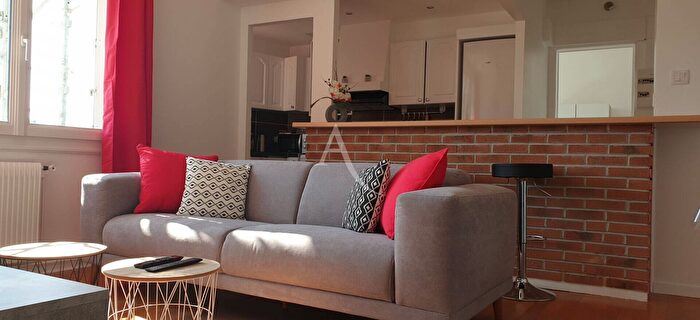 Appartement à louer - Bollé-Sainte Croix-Mutuelles, Le Mans - 4 pièces - 3 chambres