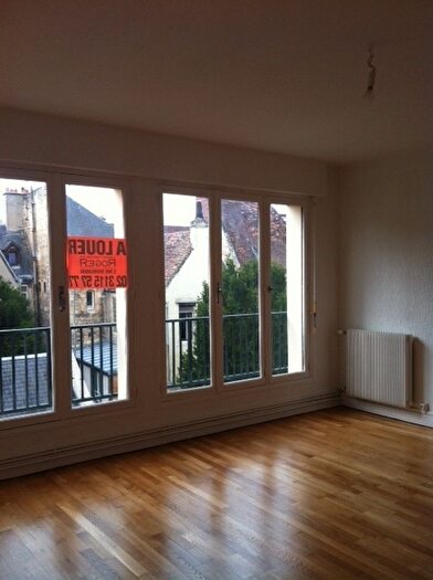 Appartement à louer - Caen, Centre ancien - 4 pièces - 3 chambres