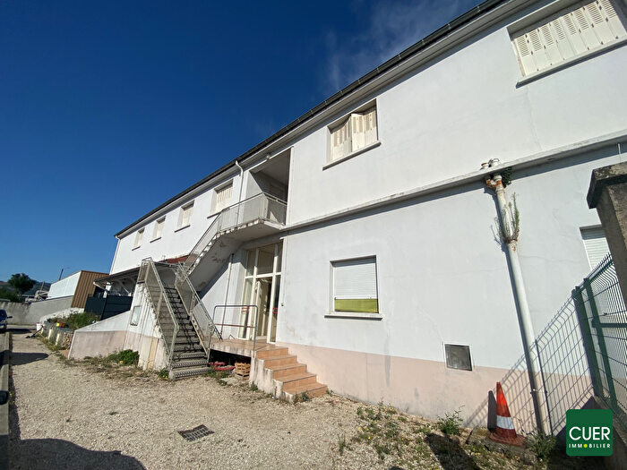 Appartement 3 pièces à louer à Pont-de-l'Isère
