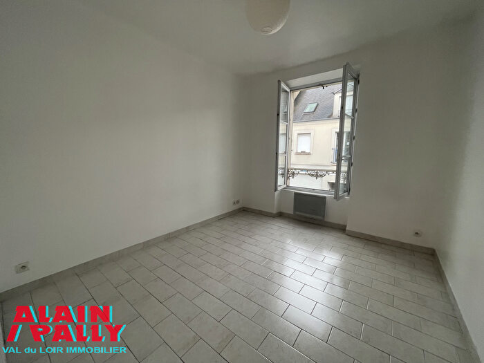 Appartement 2 pièces à Châteaudun, Liberté, Martineaux, à louer