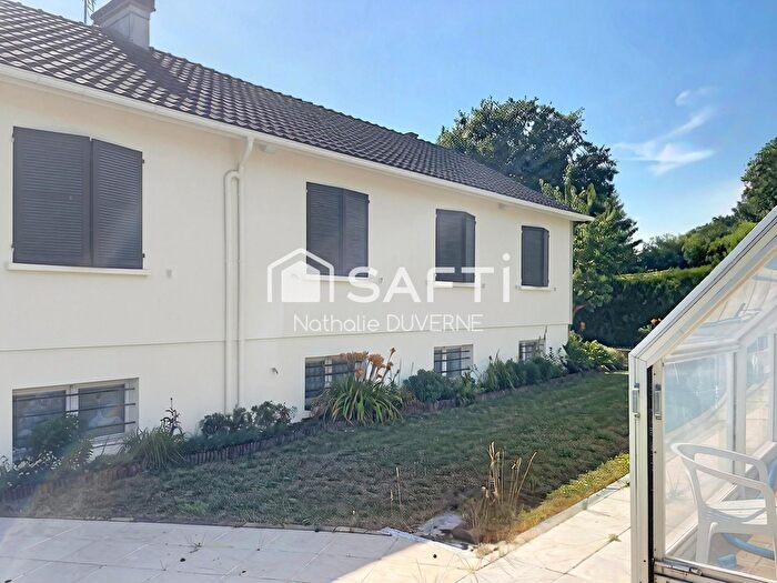 Saint-Chéron : Maison 7 pièces à vendre