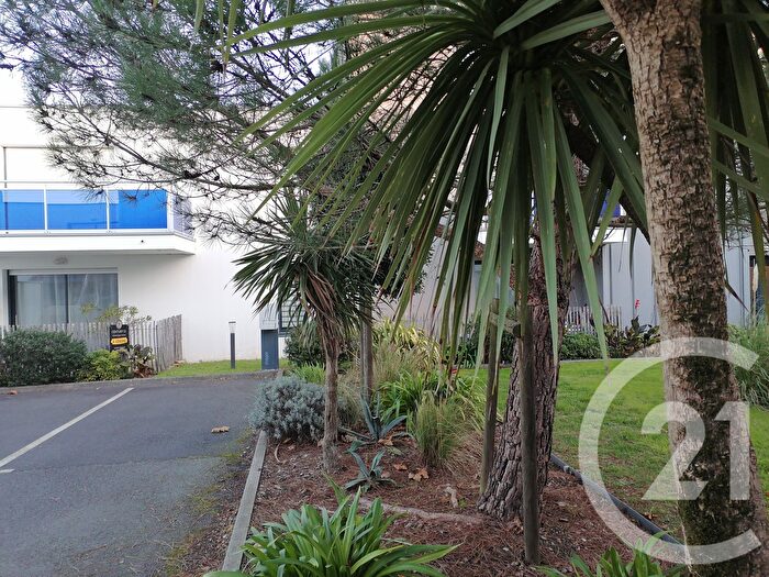 Appartement à vendre - Saint-Gilles-Croix-de-Vie - 2 pièces - 1 chambre