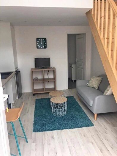 Appartement à louer - Centre Ville, Saint-Quentin - 2 pièces - 1 chambre