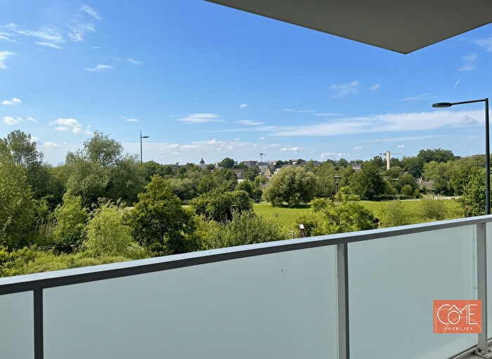 Appartement 2 pièces à Quartiers Centre, Beaulieu, à vendre