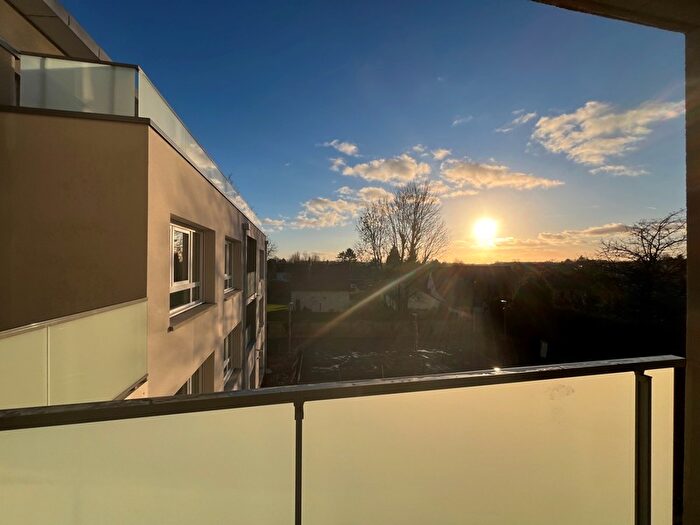 Appartement à vendre - Franqueville-Saint-Pierre - 3 pièces - 2 chambres