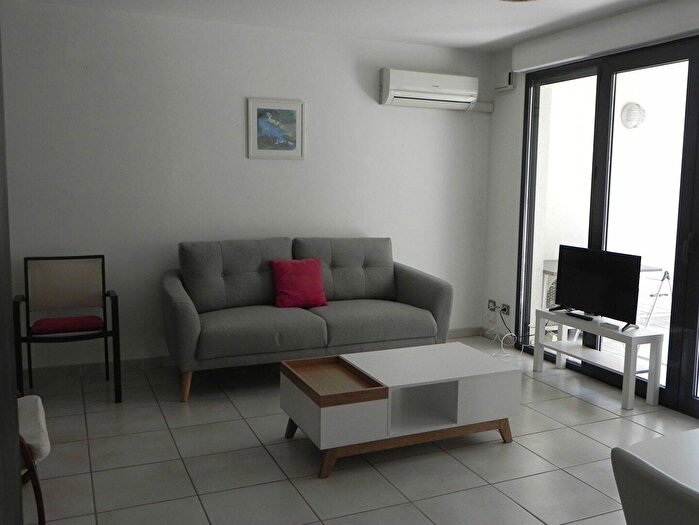 Appartement à louer - Antigone, Montpellier - 3 pièces - 2 chambres