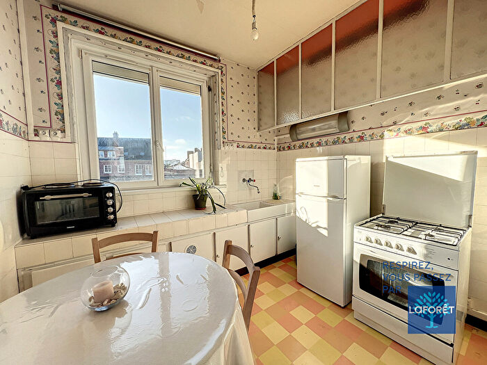 Appartement 3 pièces à Amiens, Centre-ville, à louer