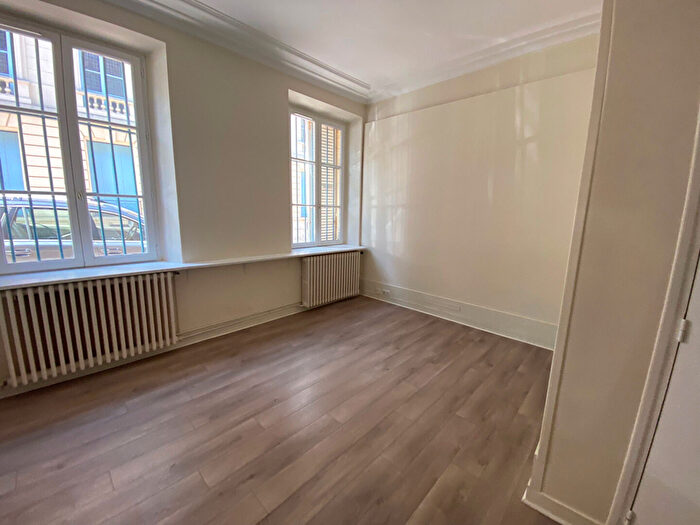 Appartement 2 pièces à Versailles, Saint-Louis, à louer