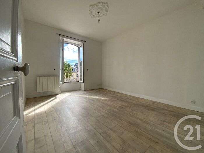 Dinard, Centre-ville, Plage de l'Ecluse, Pointe du Moulinet - Appartement 3 pièces à vendre