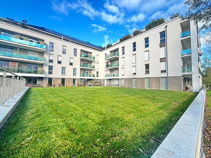 Appartement à vendre - Cesson-Sévigné, Centre-ville, La Hublais, Beausoleil - 2 pièces - 1 chambre