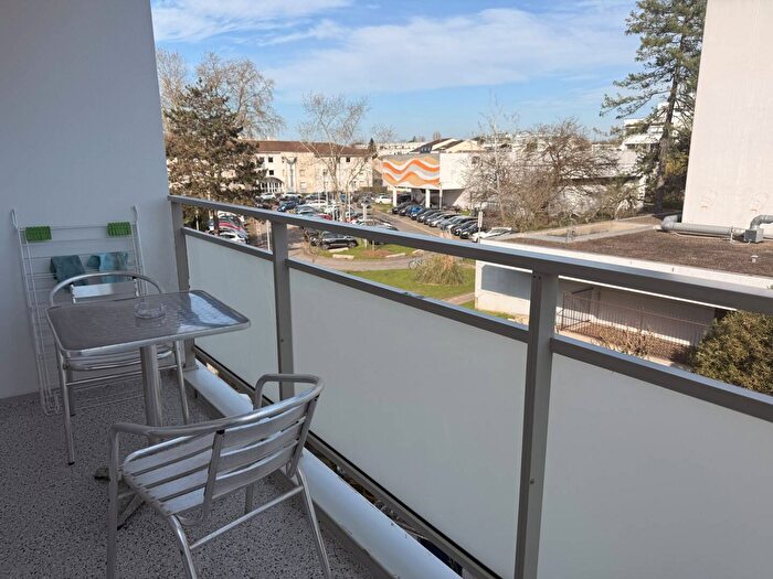 Appartement à louer - Bordeaux - 2 pièces - 1 chambre