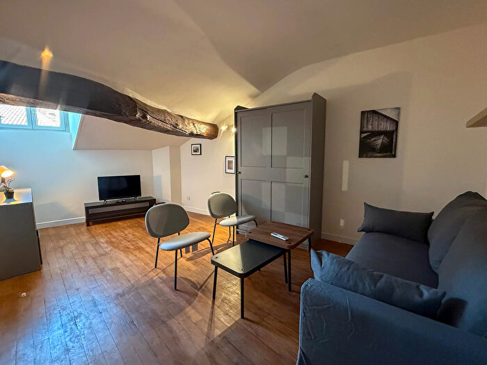 Appartement 1 pièce à Bourg-en-Bresse, Centre, Brou, Baudières, à louer