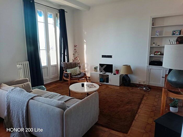 Appartement à louer - Champ de Mars, Toulon - 4 pièces - 2 chambres