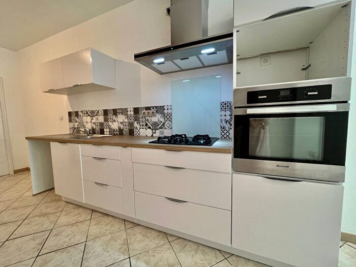 Maison à louer - Nord, Sainte-Livrade-sur-Lot - 5 pièces - 2 chambres