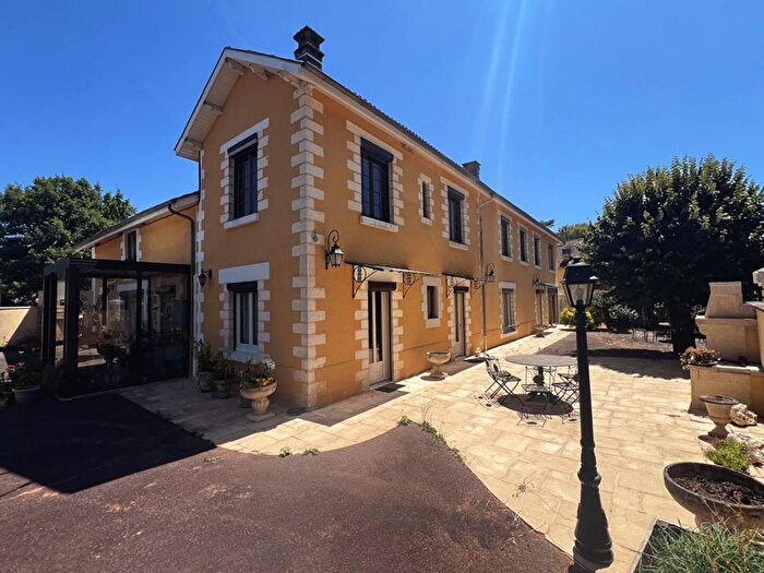 Saint-Pierre-de-Côle - Maison 13 pièces à vendre