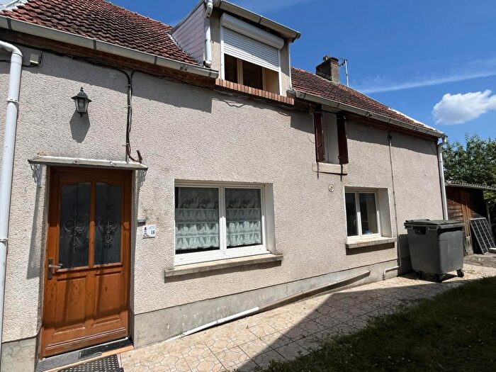 Maison à vendre - Bourges - 6 pièces - 5 chambres