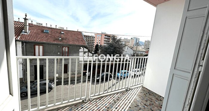 Appartement à vendre - Saint-Étienne, Montaud - 3 pièces - 2 chambres