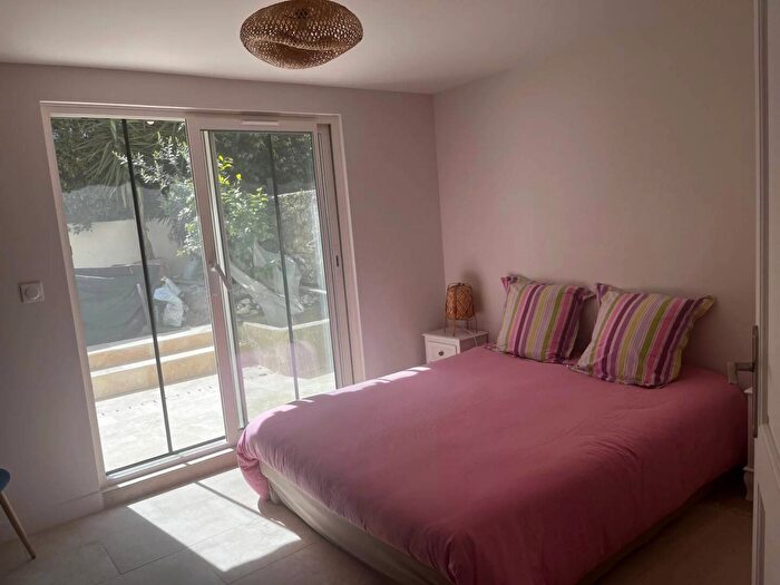 Centre Ville, Aix-en-Provence : Appartement 2 pièces à louer