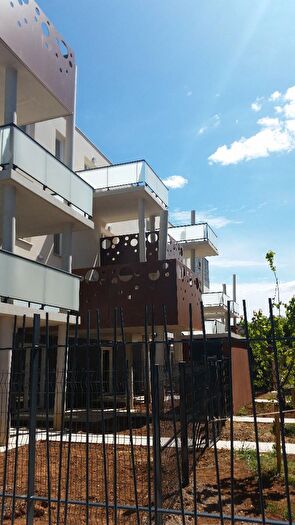 Béziers, Perch des Moulins, Font Neuve, Terries : Appartement 2 pièces à louer